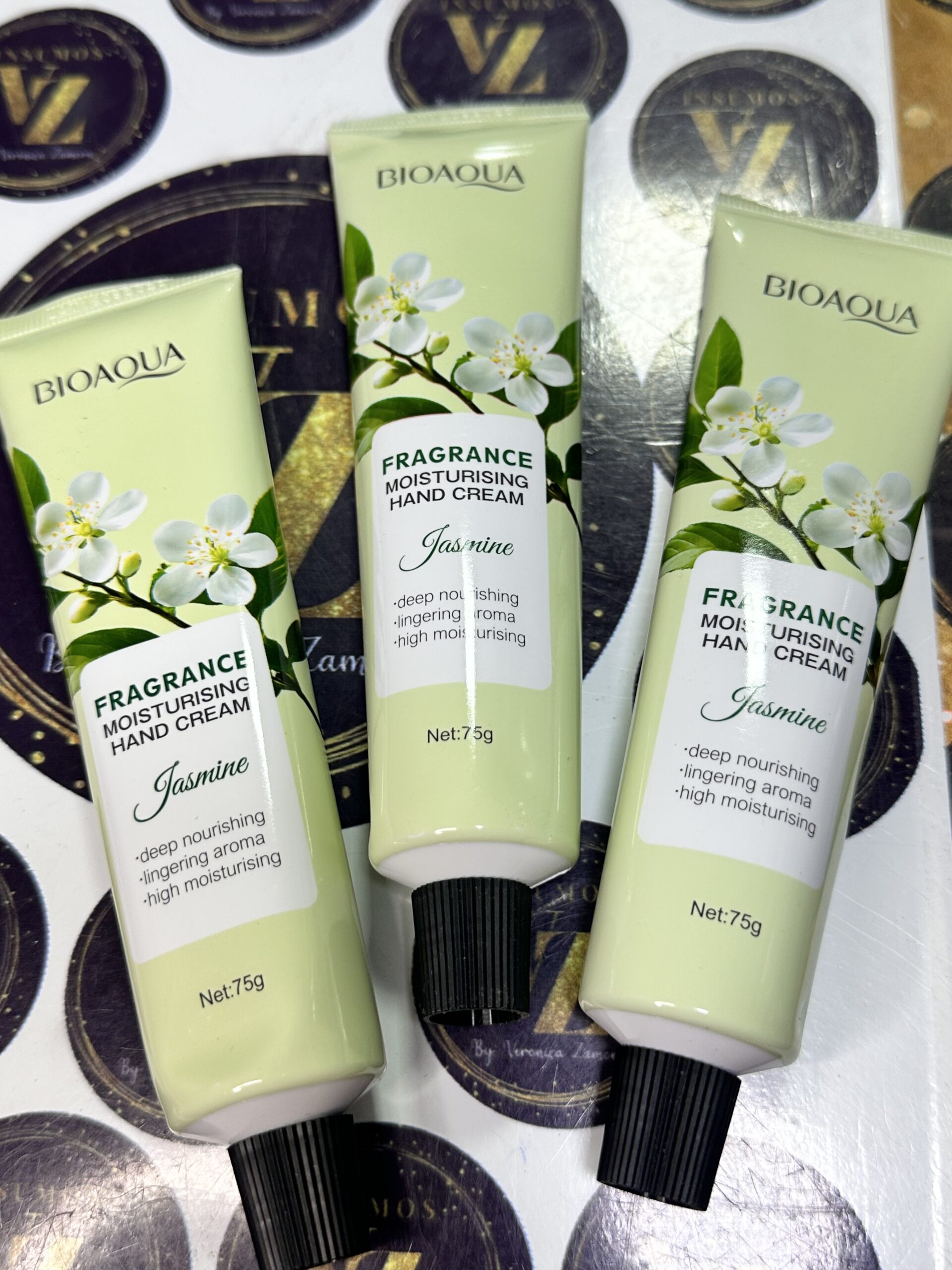 Crema hidratante para mano jasmine 75gr – VZinsumos – Tienda Online